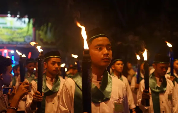 14 Manfaat Daun Jinten bagi Kesehatan Tubuh, Obati Demam hingga ...