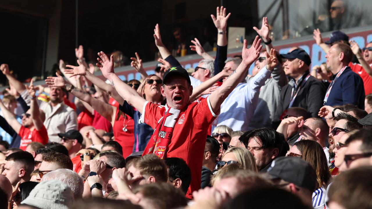 Nottingham Forest vs Tottenham: Kursi Thomas Frank Semakin Panas