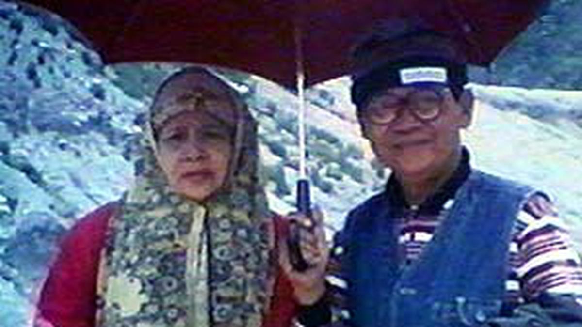 Nachi Alias Nyak Rodiah Wafat - ShowBiz Liputan6.com