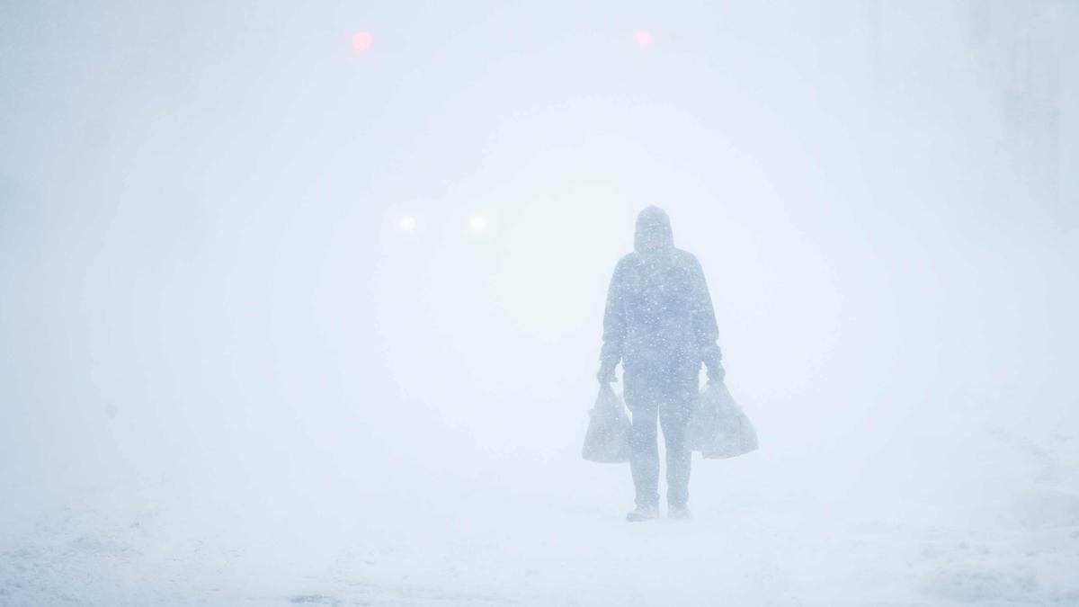 FOTO: Menempuh Dahsyatnya Badai Salju di New Jersey - Foto Liputan6.com