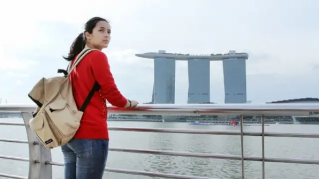 5 Film Berlatar Tragedi & Reformasi 1998, Mana yang Terbaik? - ShowBiz ...