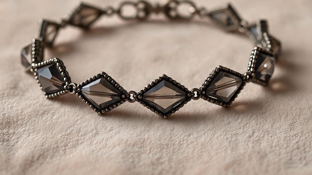 8 Model Gelang Fancy Terbaru, Desain Elegan dan Stylish untuk Tampil ...