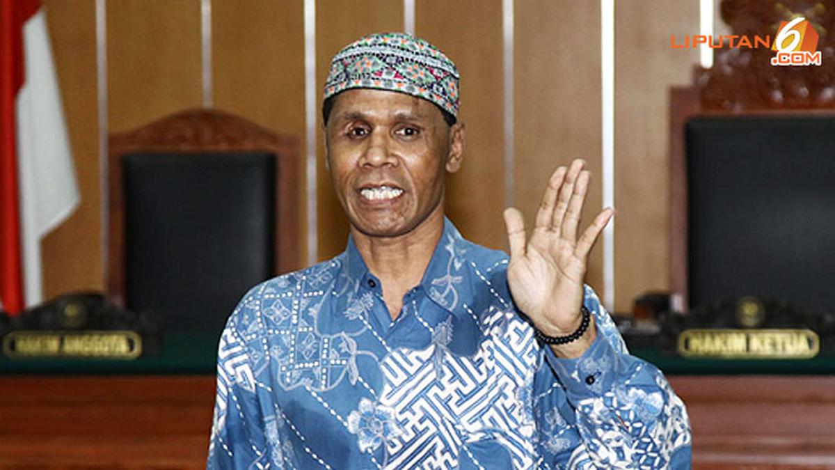 Tiba di Gedung Pengadilan, Hercules Digiring 20 Polisi - News Liputan6.com