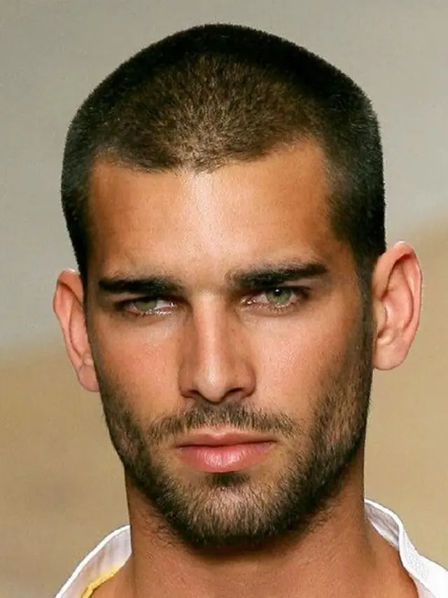 15 Nama Potongan Rambut Pria Terkini yang Bikin Tampilan Makin Kece ...