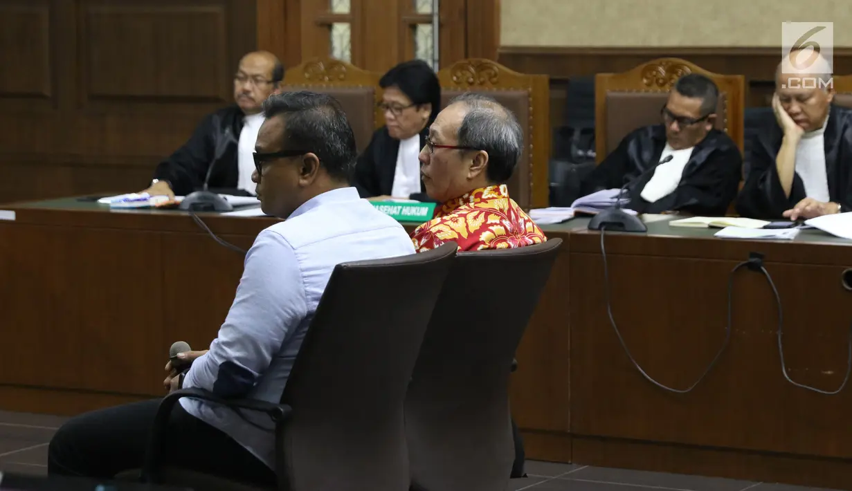 FOTO: Korupsi E-KTP, Irvanto dan Made Oka Masagung Dituntut 12 Tahun ...