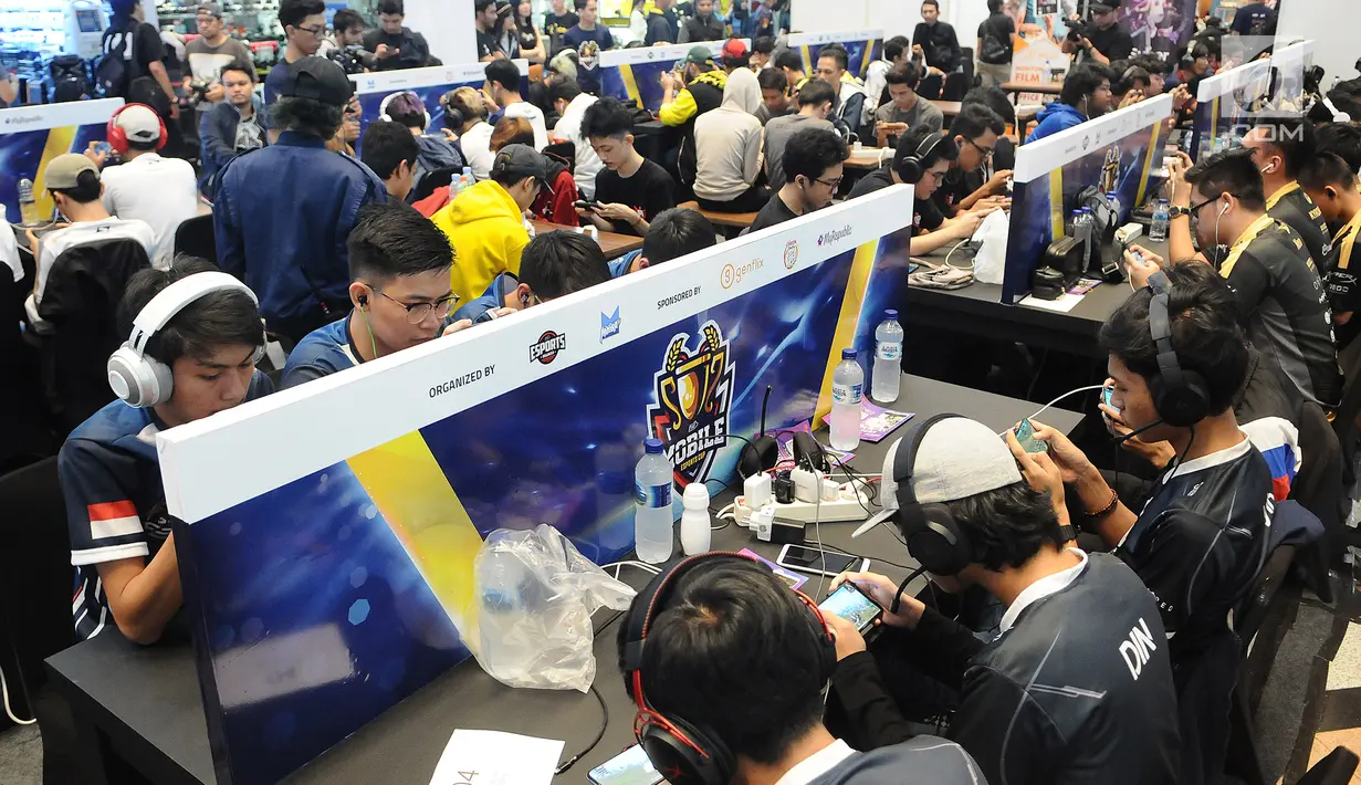 FOTO: Kompetisi Seru Para Gamers di Turnamen Mobile Esports Cup 2019 ...