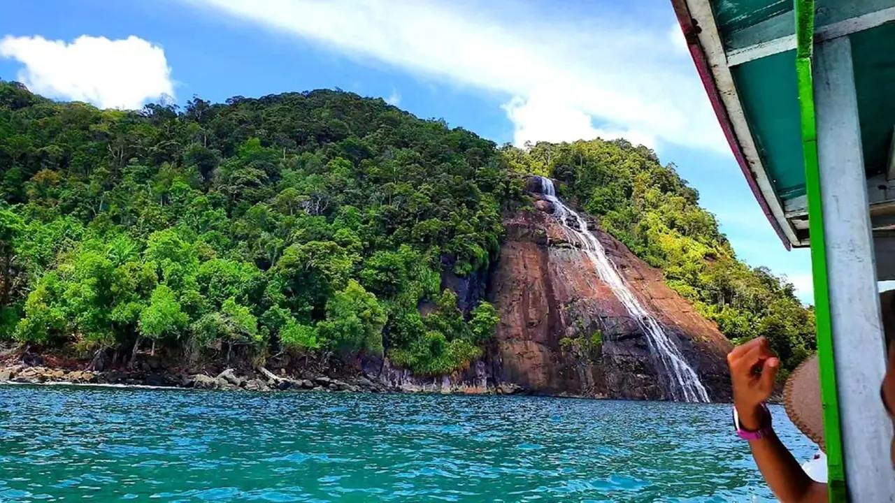 Mengenal Pulau Mursala, Wisata Alam Indah yang Disebut Pernah Jadi ...