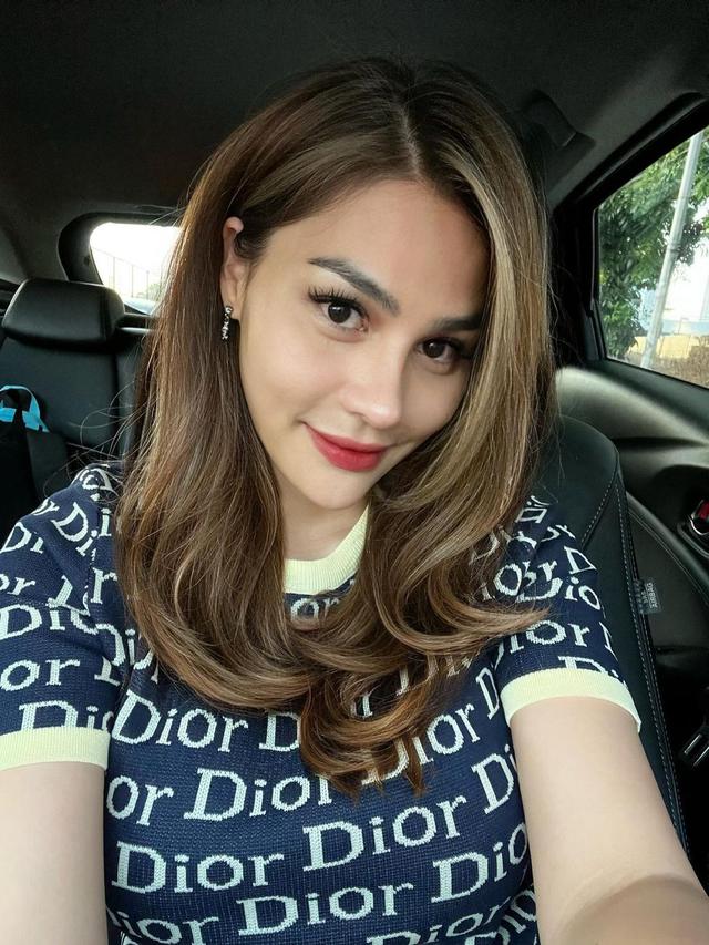 DJ Katty Butterfly Bikin Pangling, 7 Potret Cantiknya Sampai Dikira ...