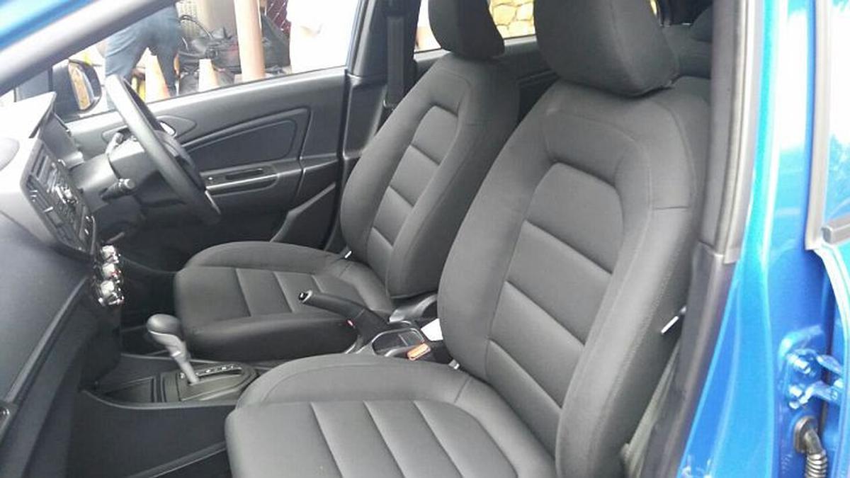 Tips Memilih Pelapis Jok untuk Mobil Kesayangan - Otomotif Liputan6.com