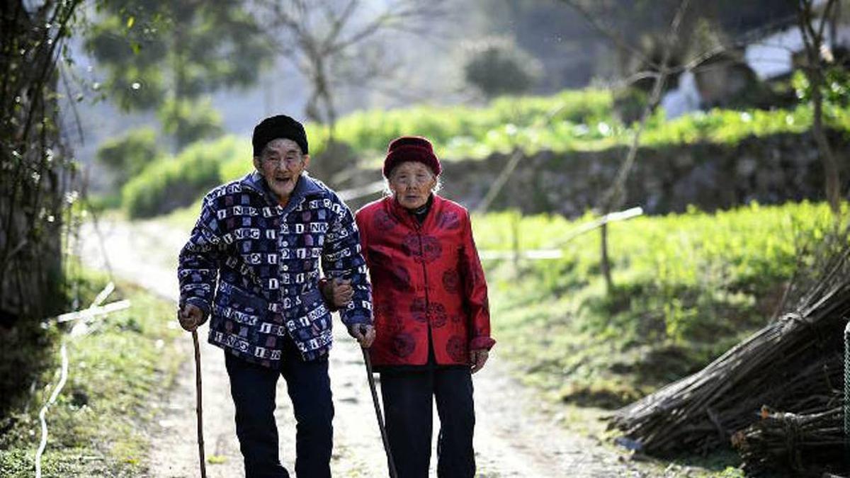 Pasangan Wu & Xiang, Tak Pernah Terpisah Selama 81 Tahun Menikah