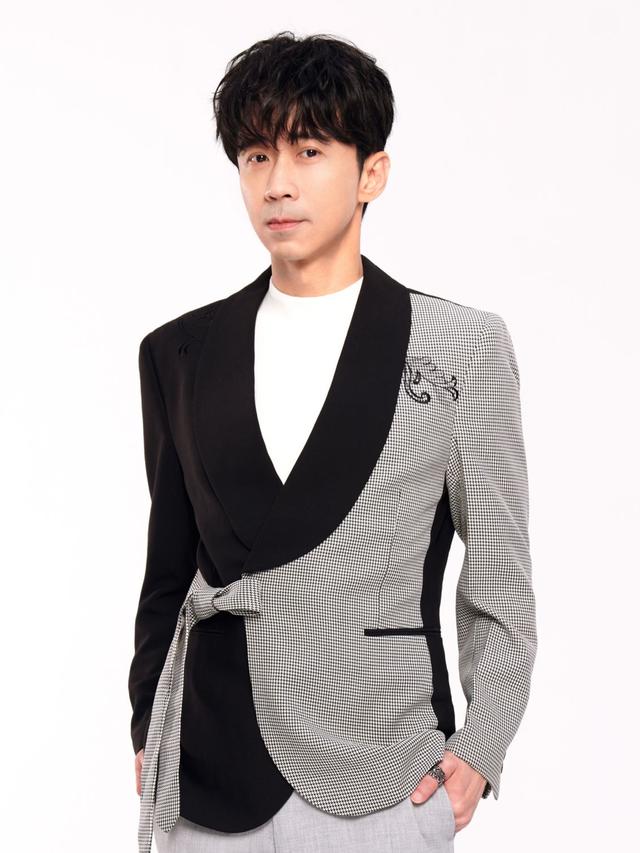 Michael Guang Liang Gelar Konser Lonely Planet 3.0 di Jakarta 6 Juni ...
