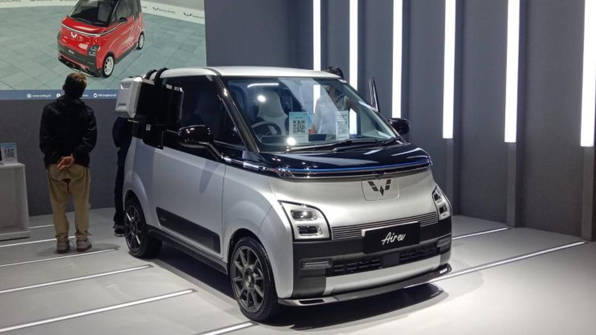 Tak Cuma Mejeng di IIMS 2023, Wuling Air ev Modifikasi Ini Juga ...