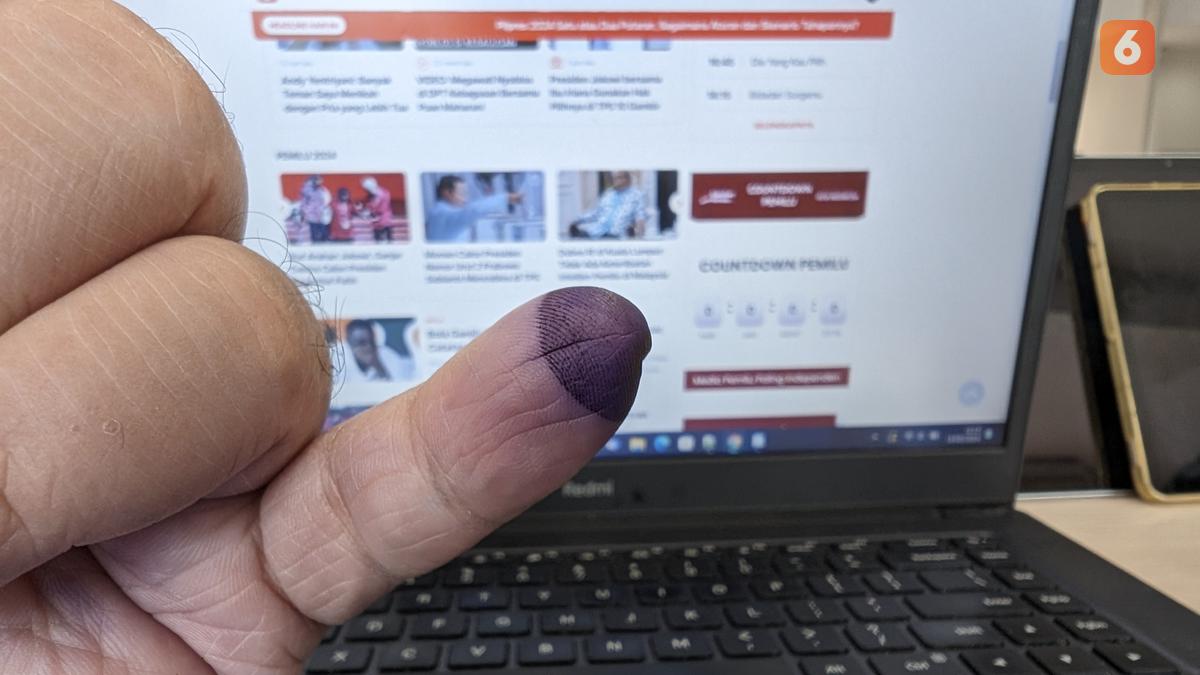 Warganet Ramai Pamer Foto Tinta Pemilu 2024 di Jari Usai Nyoblos