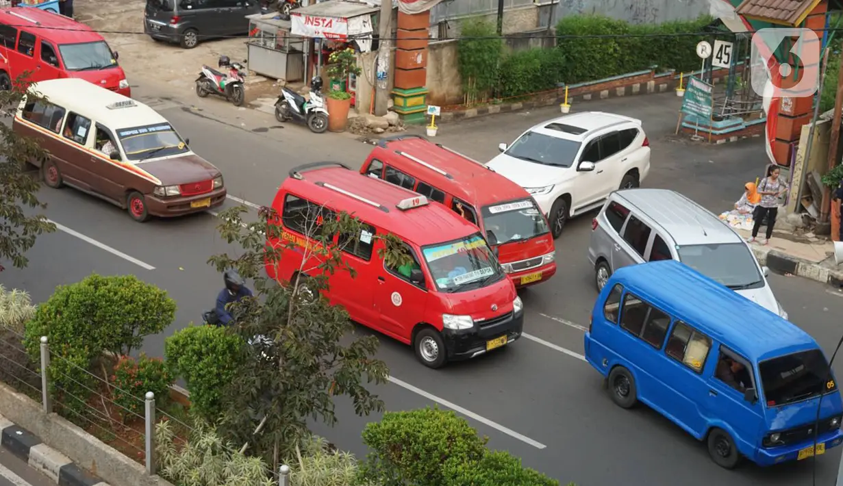 FOTO: Izin Trayek Angkot di Depok akan Digratiskan pada 2020 - Foto ...