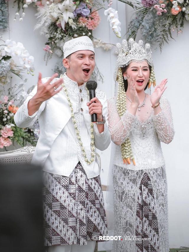 6 Momen Pernikahan Reiner Manopo dan Adisty Juniar Jadi Ajang Reuni ...