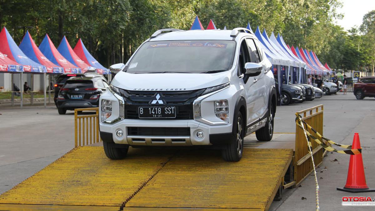 Mobil Crossover Kecil Mitsubishi Mesti Semantap Xpander - Berita Otosia.com