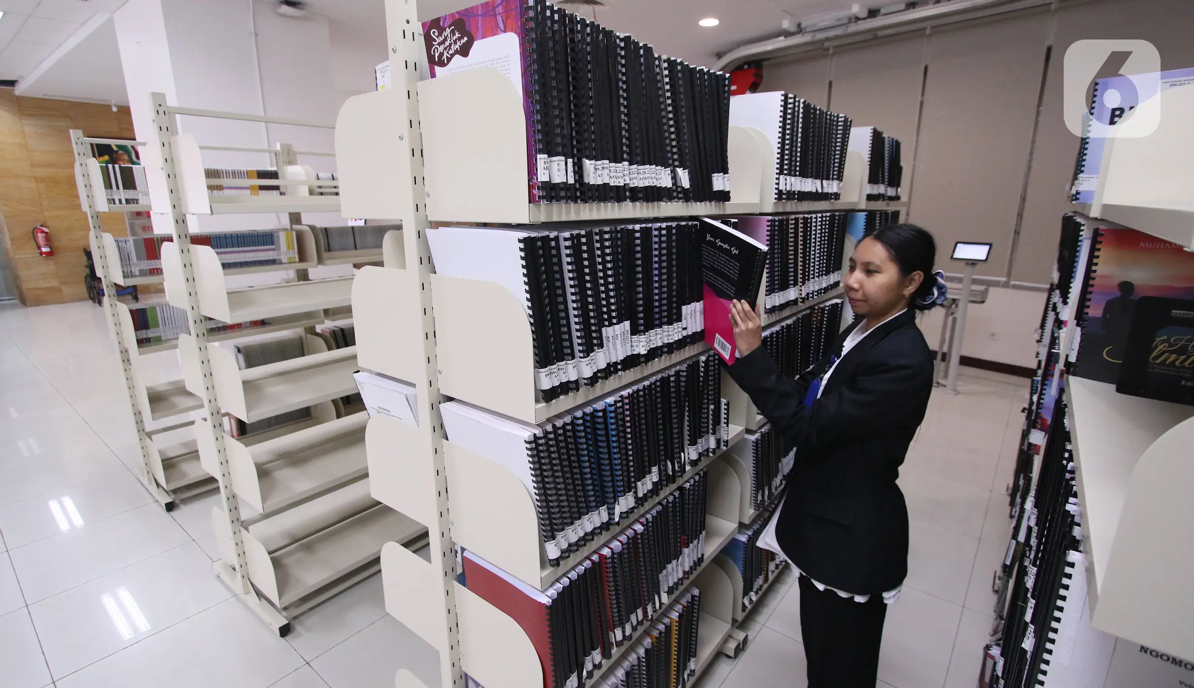 FOTO: Warna-warni Ruang Baca Ramah Anak, Lansia, dan Disabilitas di ...