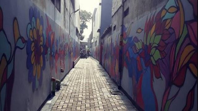 Rekomendasi 3 Tempat Makan Populer di Sekitaran Pasar Cihapit Bandung ...