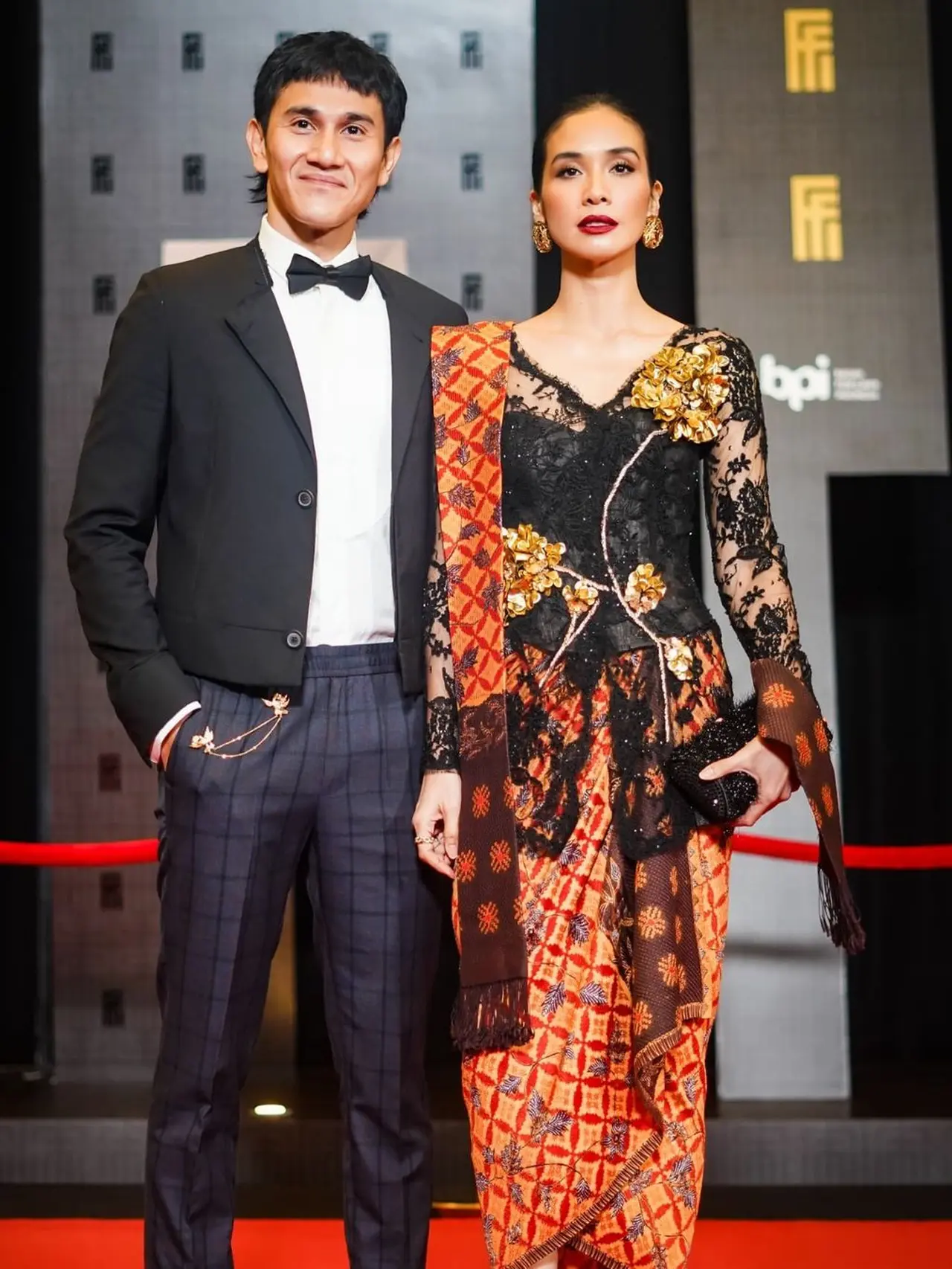 Model Payet Untuk Kebaya Modern yang Cantik, Inspirasi dari Sarah ...