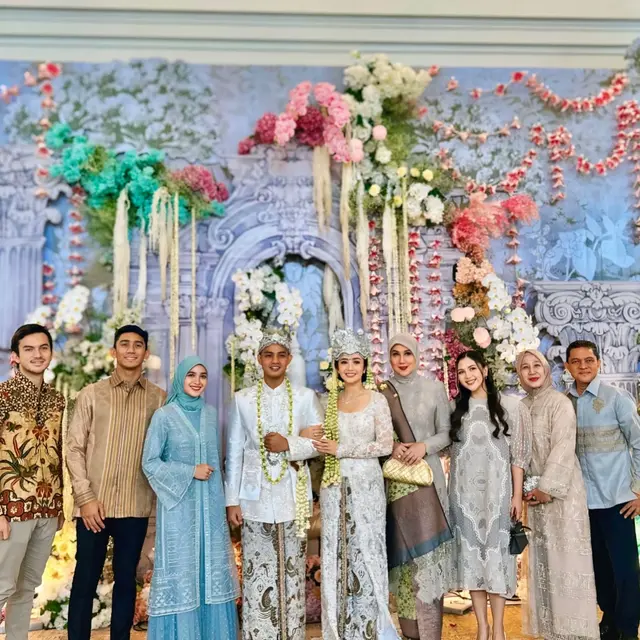 6 Potret Daffa Wardhana di Pernikahan Febby Rastanty, Teman SMA Drajat ...