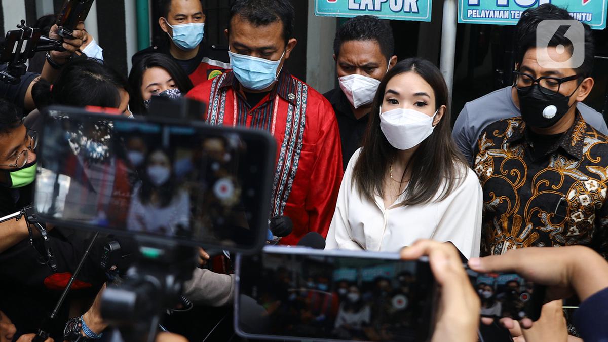 Penyebar Video Syur Gisel Dituntut 1 Tahun Penjara - ShowBiz Liputan6.com