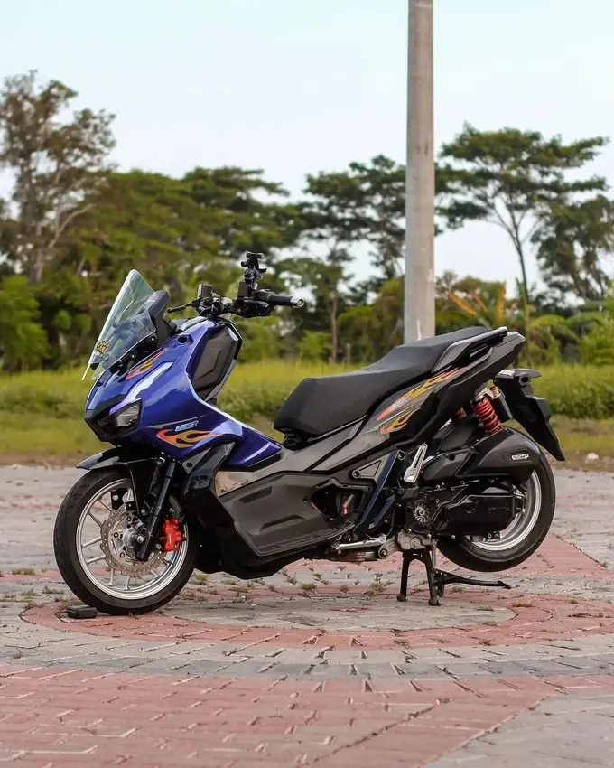 10 Potret Modifikasi Honda ADV, Skutik Bergaya Adventure yang Cocok ...