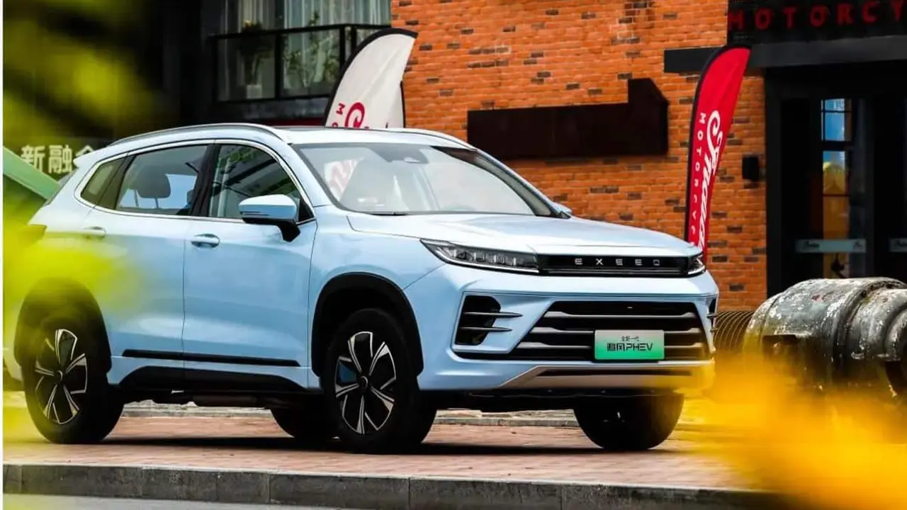 Mobil Baru Chery Iritnya Enggak Kira-Kira, per 1 Liter Bisa Tempuh 57 ...