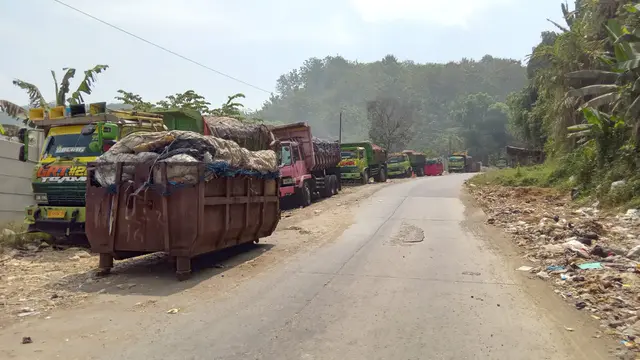 Ritase Sampah ke TPA Sarimukti Berangsur Normal, 80 TPS Masih Overload - Regional Liputan6.com