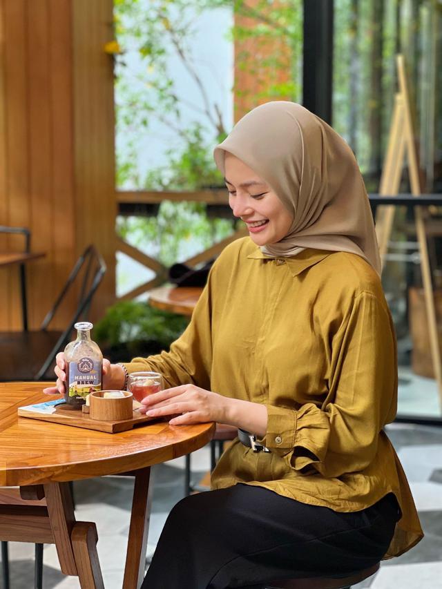 Barbie Larassati Sudah Bercerai dengan Sandy Wahyudi Dua Tahun Lalu ...