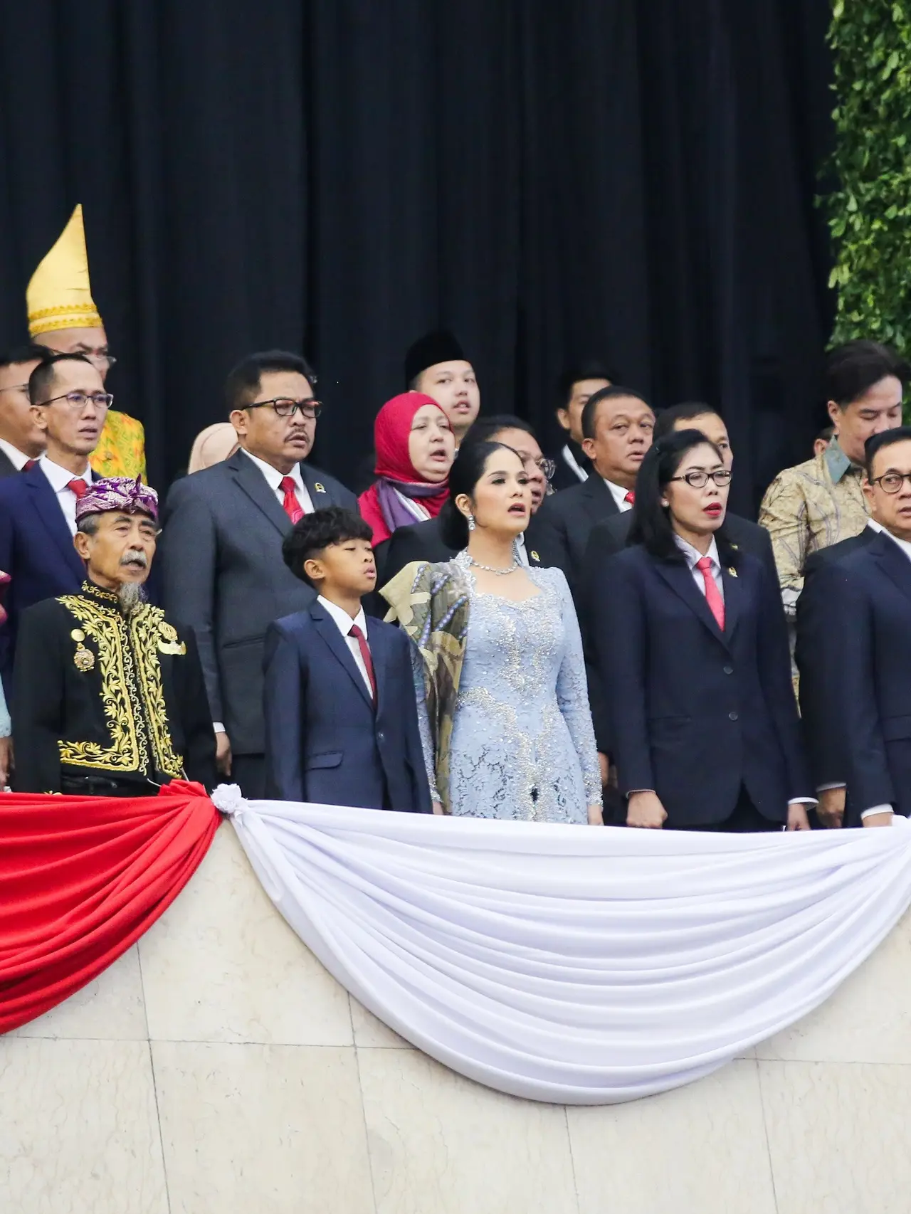 6 Potret Annisa Pohan Hadiri Pelantikan Prabowo, AHY Trending Hari ini Setelah Ditunjuk Jadi ...