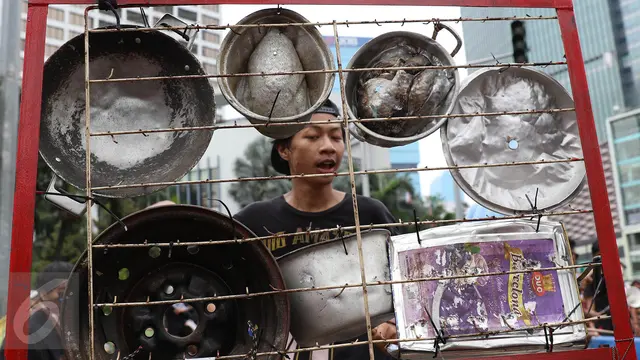 10 Alat Musik Sederhana dari Barang Bekas, Kaleng Hingga Bambu - Hot Liputan6.com