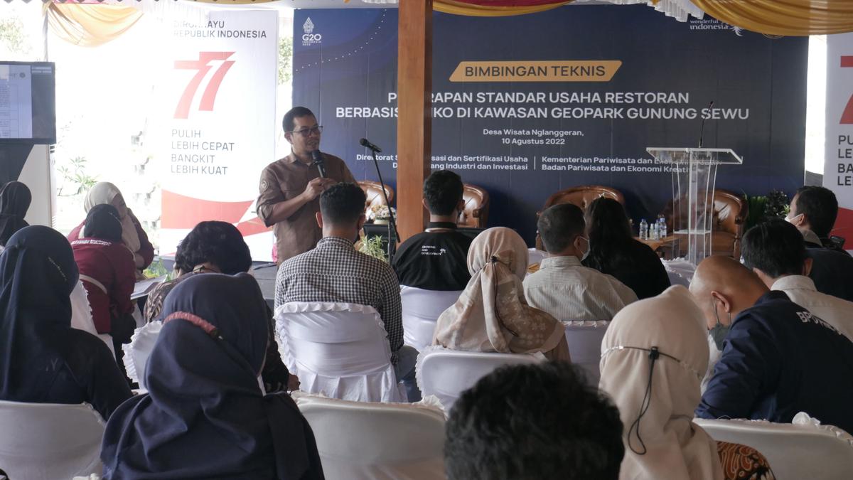 Kemenparekraf: Baru 25 Persen Usaha Pariwisata di Indonesia yang ...