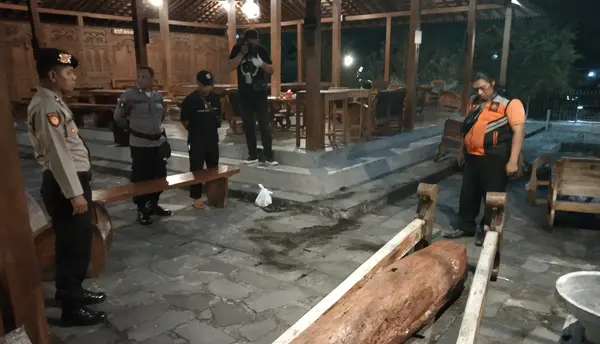 Mengenal Restoran Bakso Haji Sony, Kuliner Legendaris dan Hits di ...