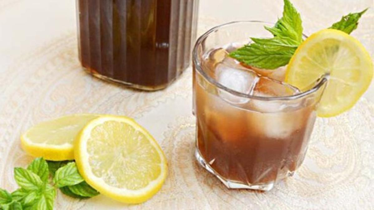 Resep Segar Nan Sehat Es Jahe Kayu Manis - Lifestyle Fimela.com