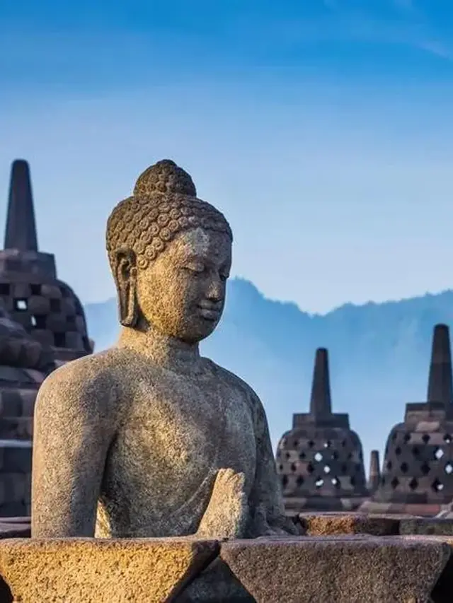 25 Tempat Wisata Religi yang Cocok untuk Liburan Sekaligus Menenangkan Diri