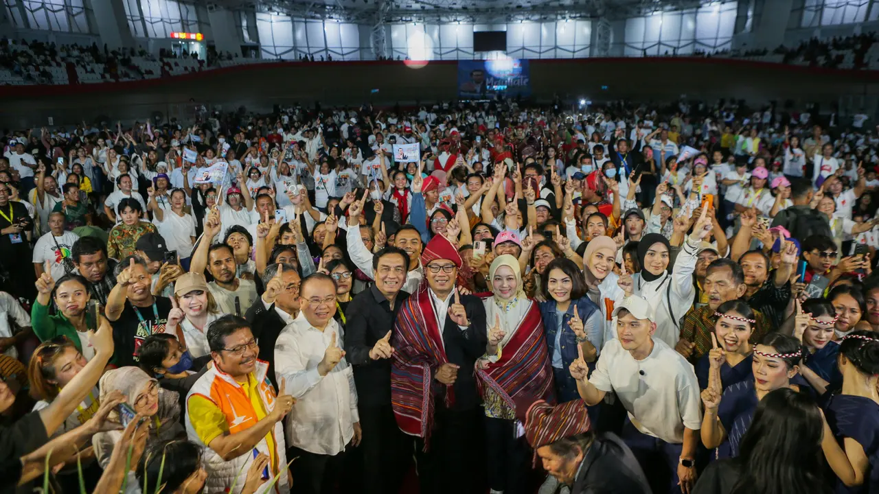 Komunitas Batak Berbalik Dukung Ridwan Kamil-Suswono, Effendi Simbolon Hadir Bersama Ribuan ...