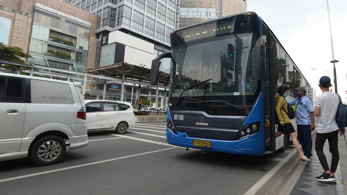 Integrasi Transportasi, Jakarta Raih Sustainable Transport Award 2021 ...