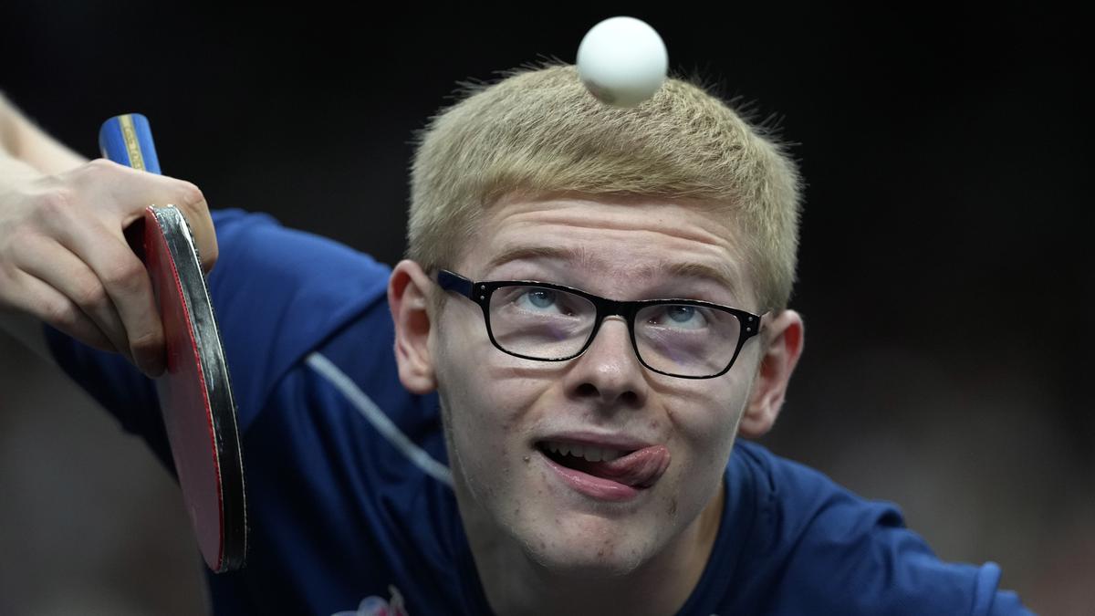 Ketika Para Atlet Tenis Meja Hanya Fokus pada Bola di Olimpiade Paris ...