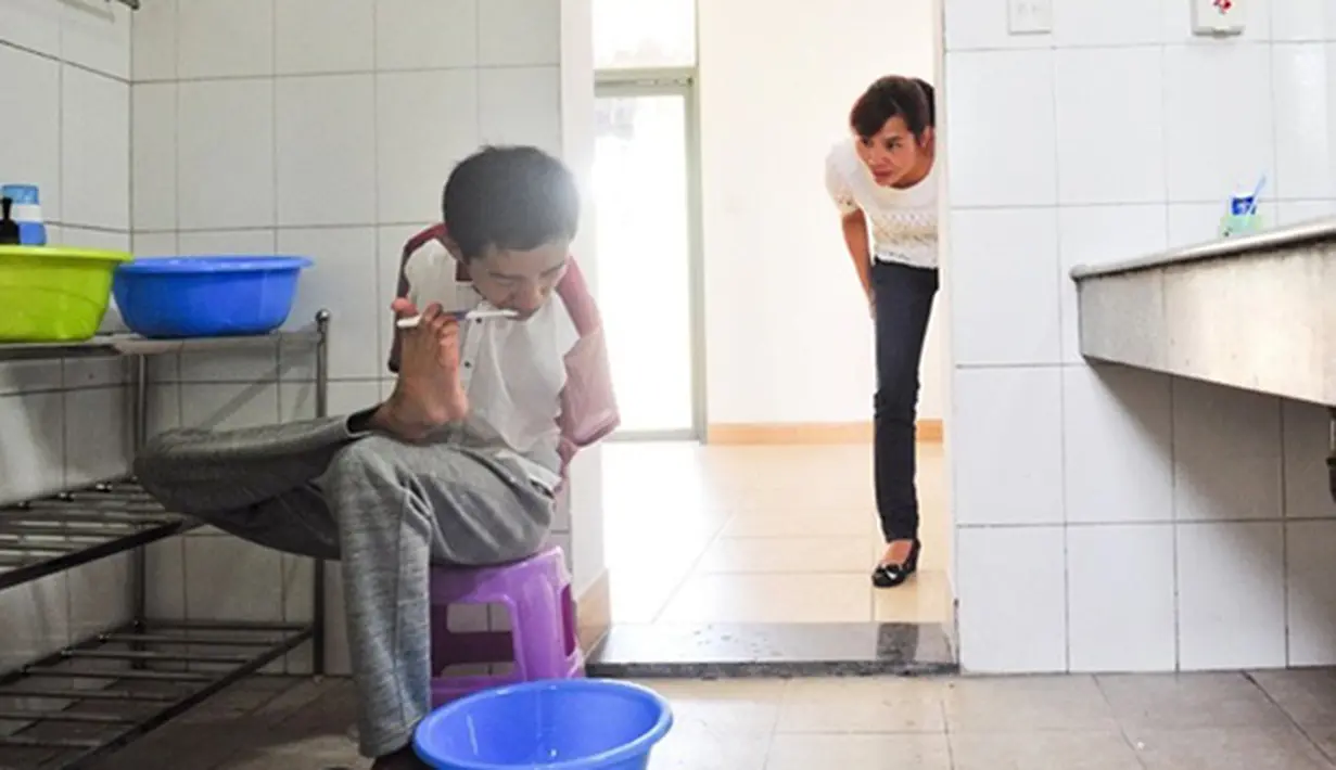 Potret Keseharian Chao Peng di Universitas Tempat Ia Belajar - Photo ...