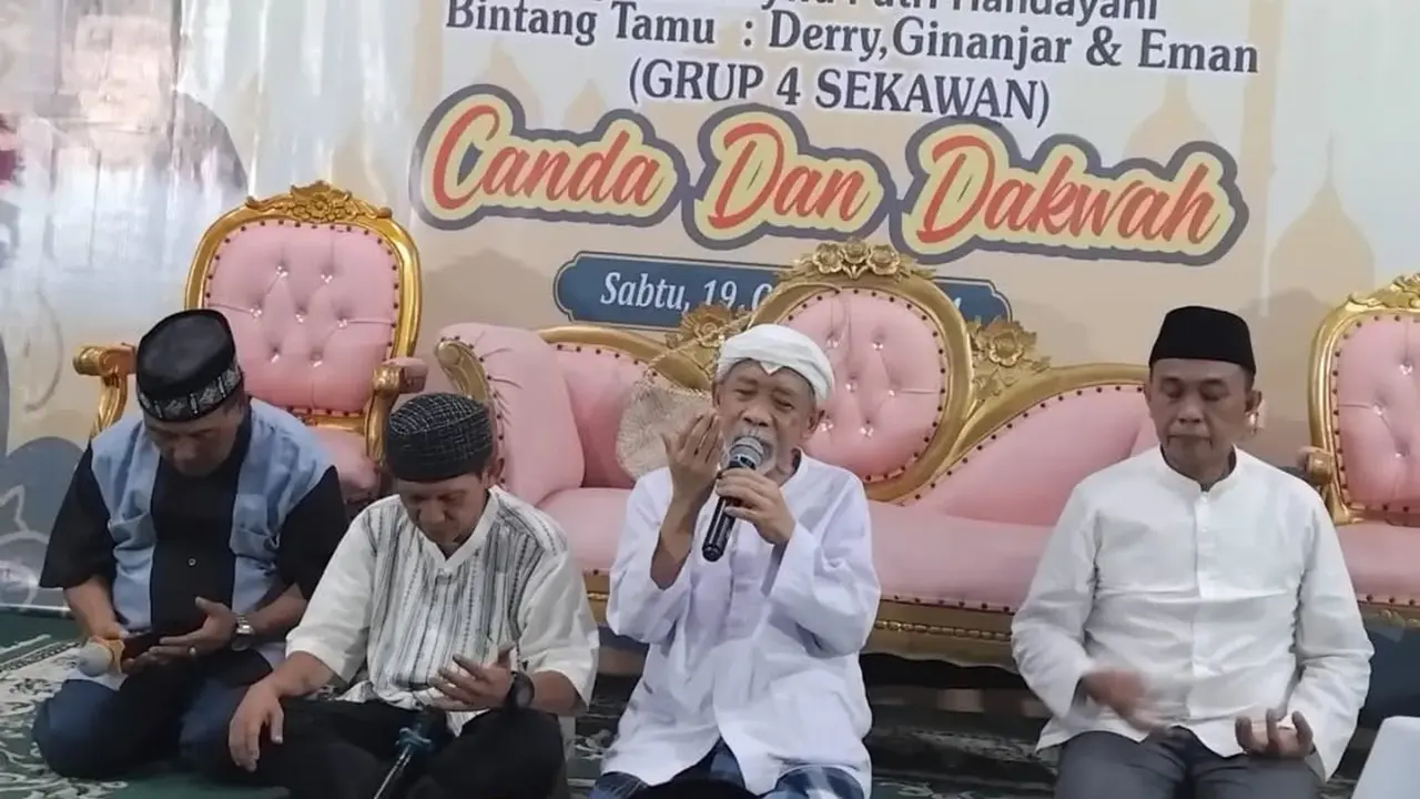 7 Potret Nurul Qomar dengan Grup 4 Sekawan, Foto Lawas Penuh Kenangan ...