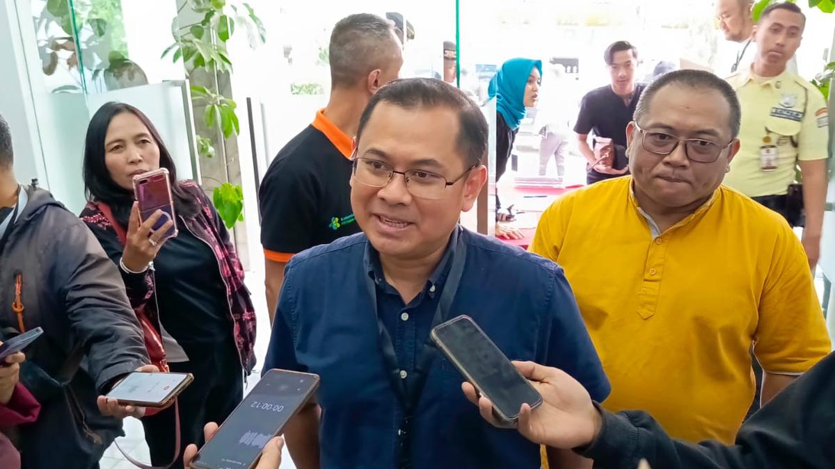 Jalani Tes Kesehatan Rohani dan Jasmani, Pasangan Bakal Calon Wali Kota ...