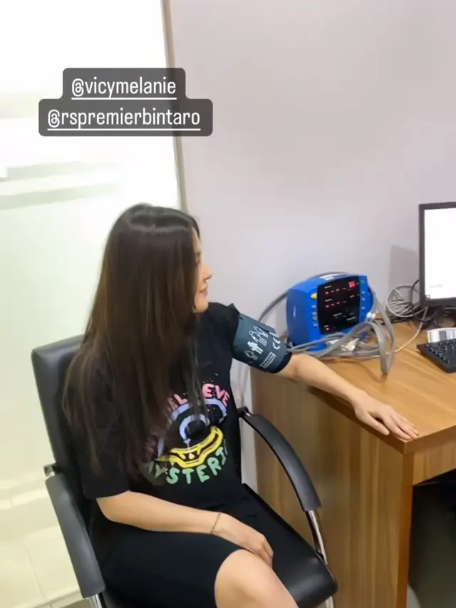 7 Potret Vicy Melanie USG Kehamilan 7 Bulan, Kevin Aprilio Jadi Calon ...