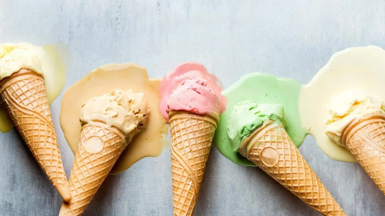 4 Cara Membuat Es Krim Sendiri yang Segar, Tidak Ribet, dan Rasa ...