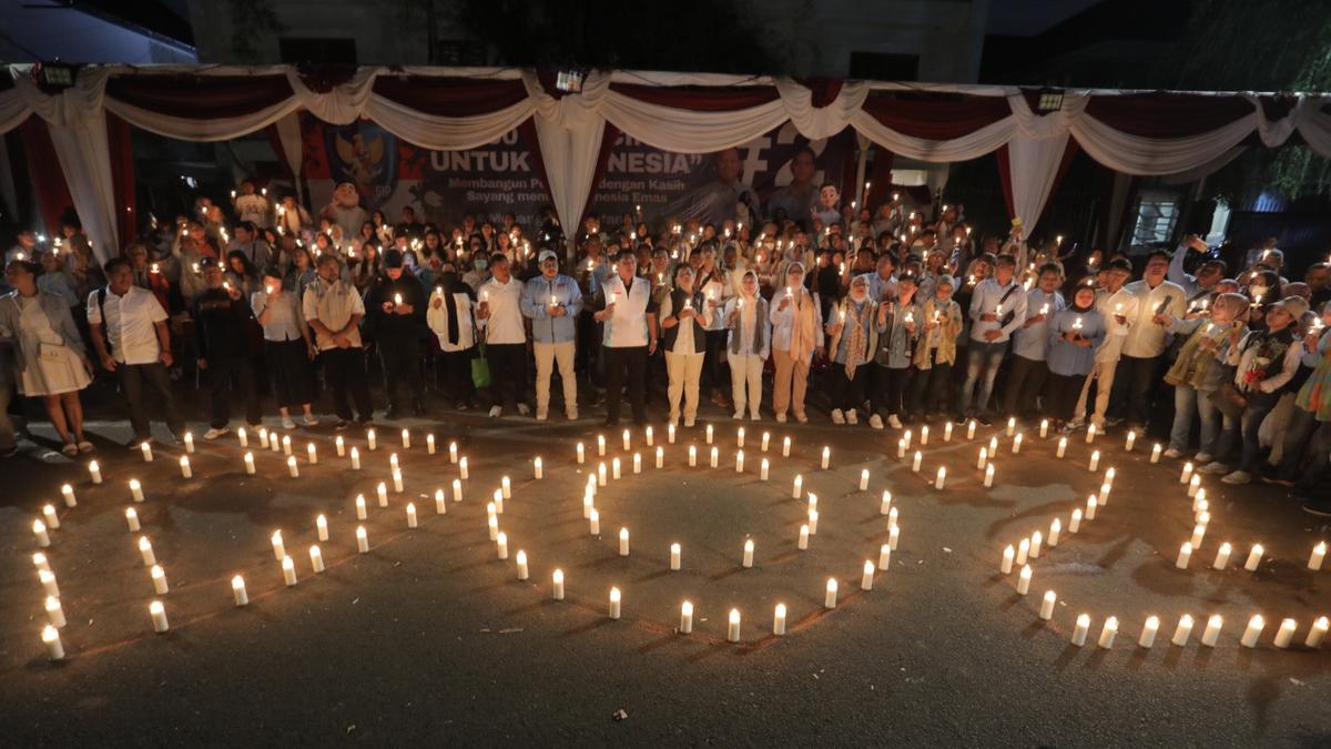 Relawan Prabowo-Gibran Nyalakan 1.000 Lilin Cinta untuk Indonesia