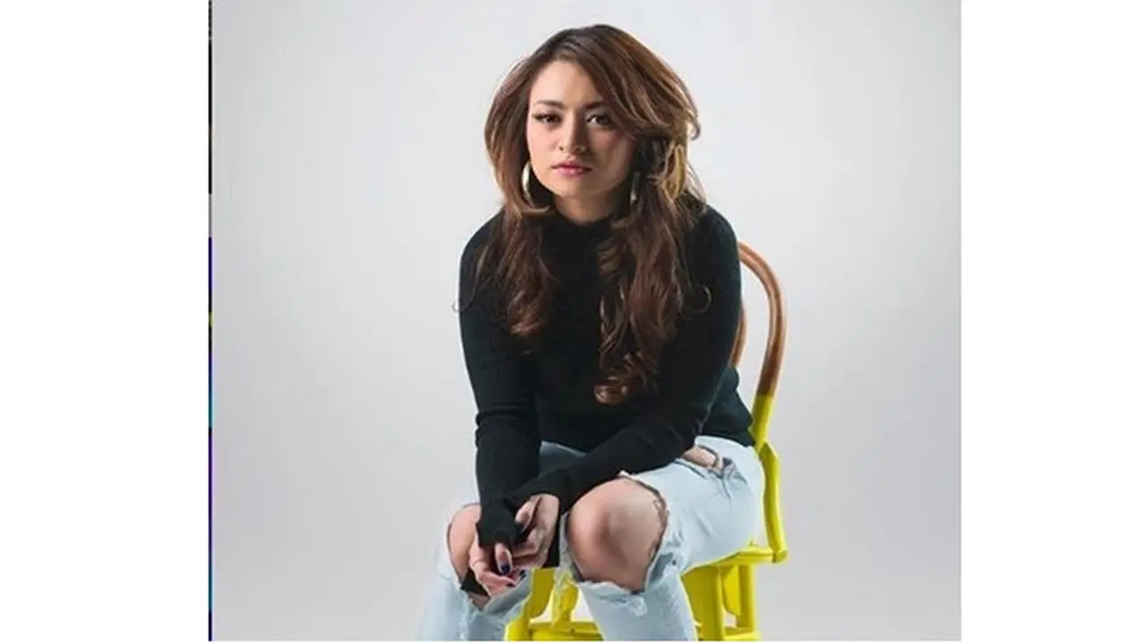 Nathalie Holscher Minta Maaf kepada Ustaz Derry Sulaiman Usai Putuskan Lepas Hijab, Sebut Ingin ...