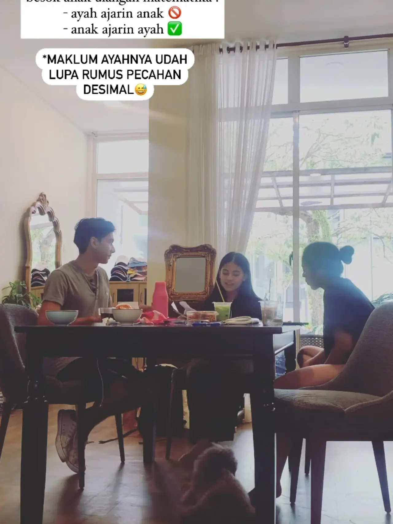 6 Potret Kenang dan Tyna Dwi Jayanti Saat Asuh Anak, Kompak Meski Sudah ...