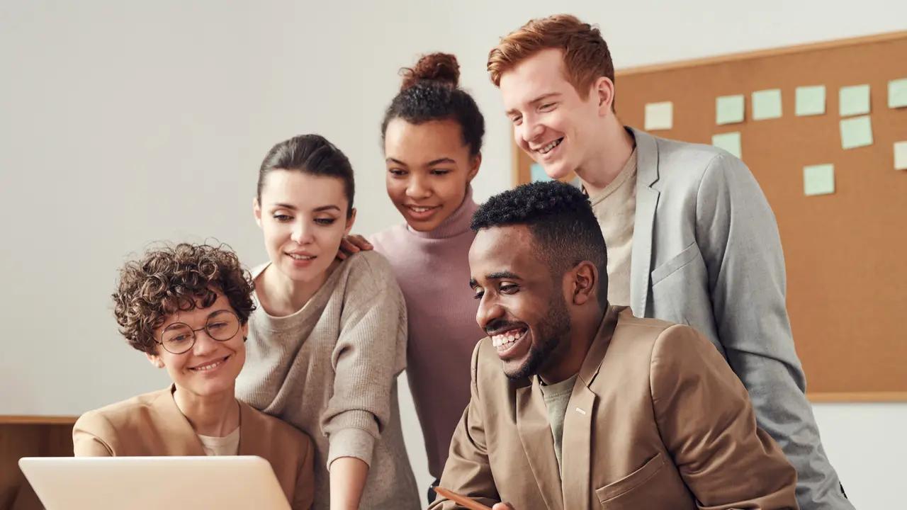 140 Quotes Teamwork yang Penuh Motivasi dan Inspirasi, Bikin Kompak ...