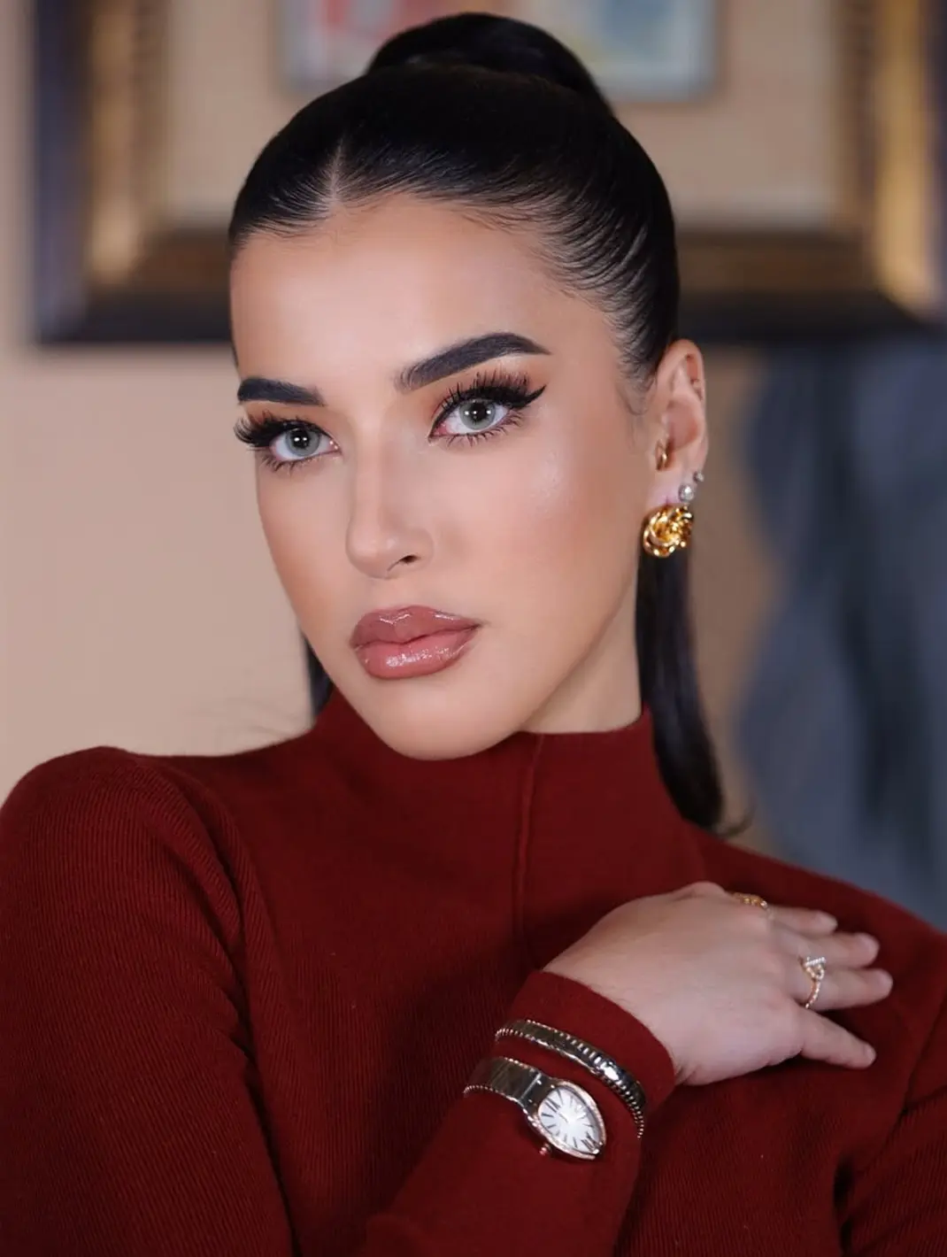 6 Potret Tasya Farasya Tampil Glamor dengan Bronze Glam Look, Sekilas ...