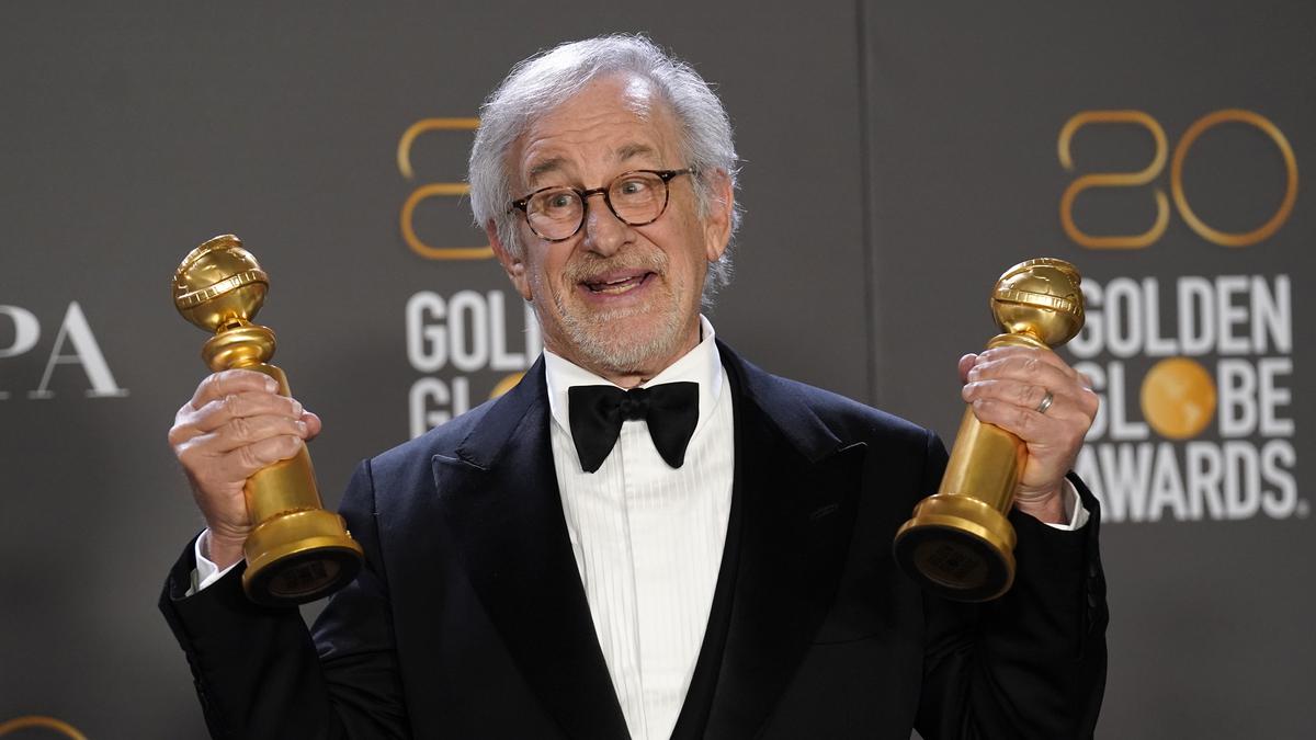 Steven Spielberg Raih Penghargaan Sutradara Terbaik di Golden Globe ...