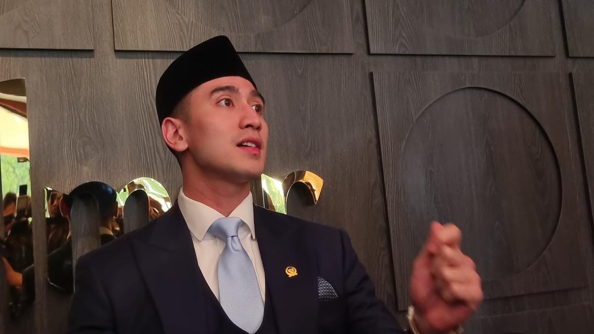 Verrell Bramasta Dilantik Jadi Anggota DPR RI, Ngaku Merinding Saat ...
